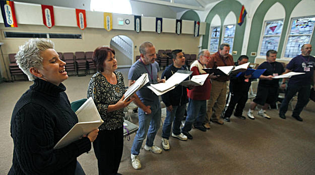 Homeless find voice in Singers of the Street choir