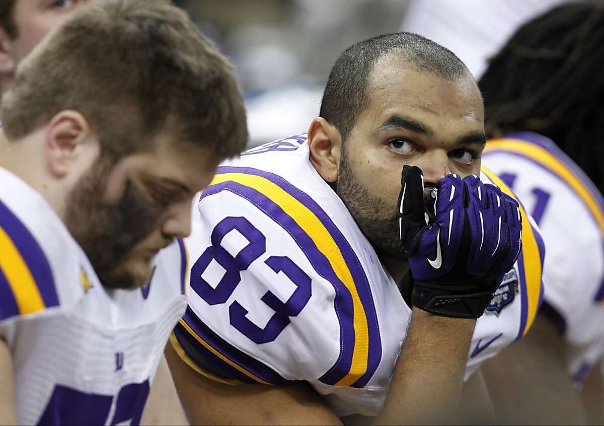 Alabama trounces LSU 21-0 to take BCS title