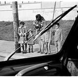 Life in '70s Hunters Point captured in photo book - SFGate