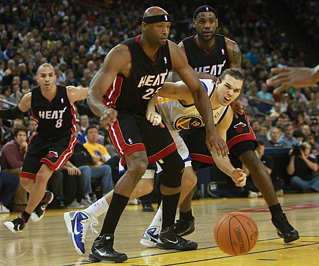 Lou Amundson has 2 sides to his story