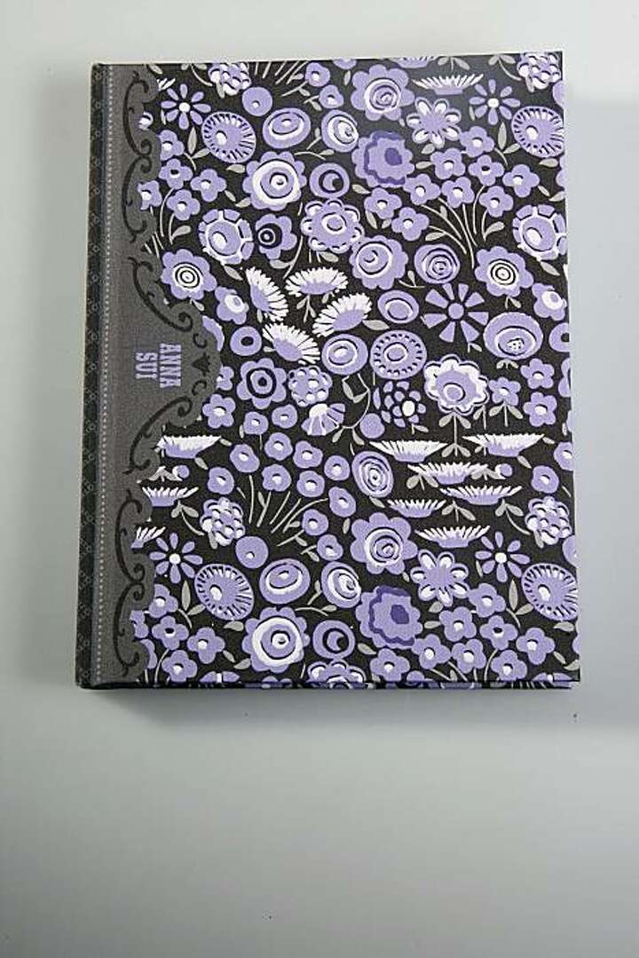 Fashion books for gift giving