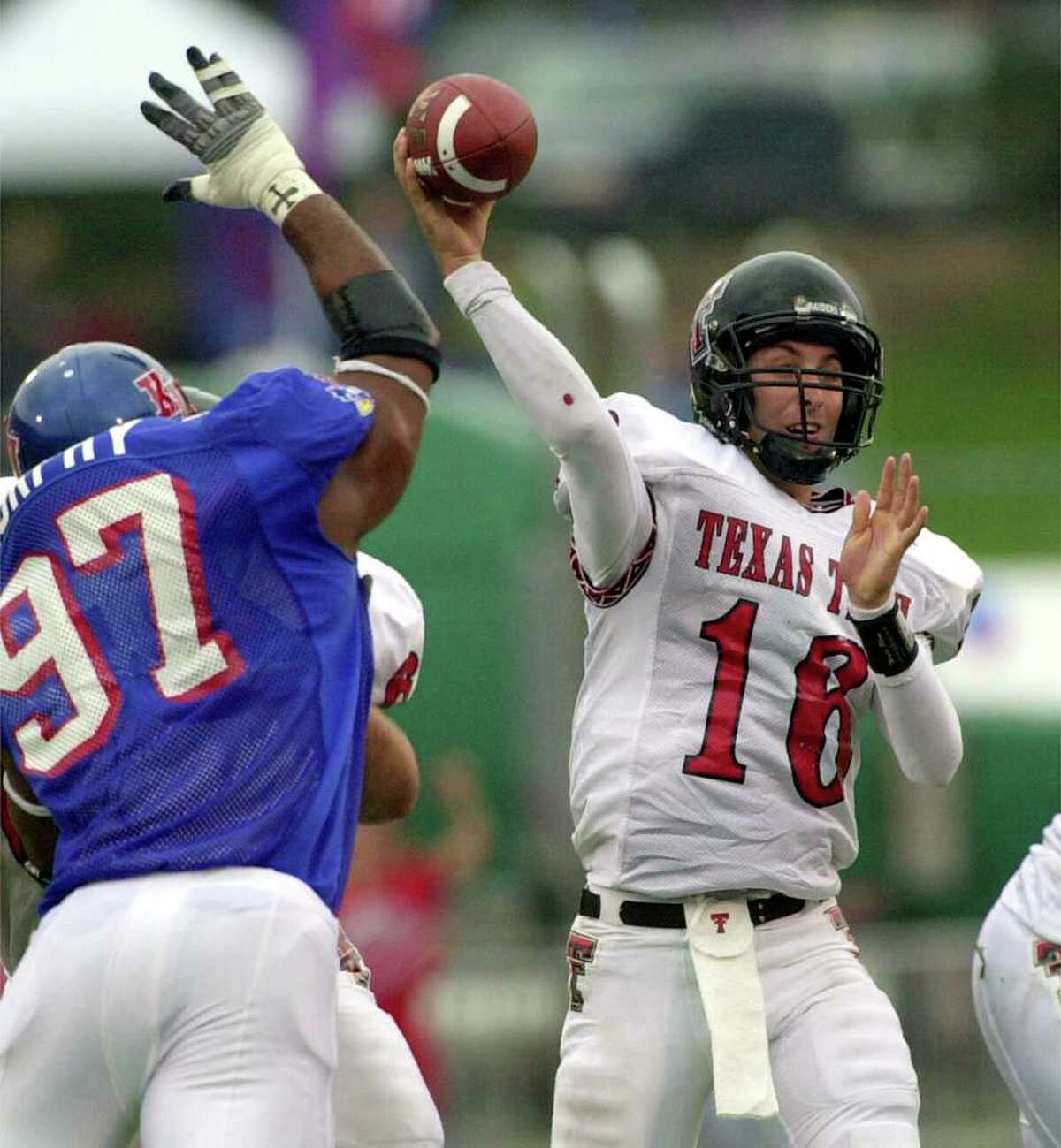 A&M's Sumlin confirms Snyder, Kingsbury as coordinators