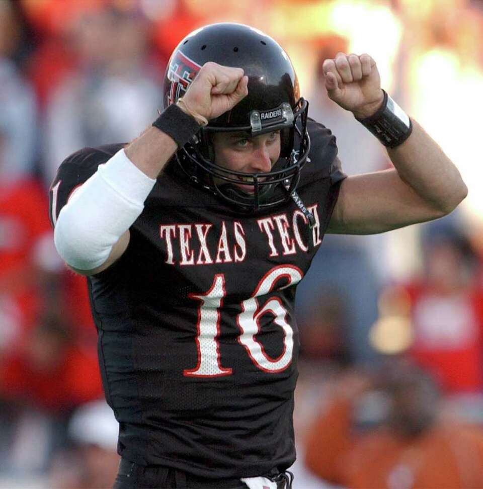 Kinsgbury's offense spanking SEC opponents