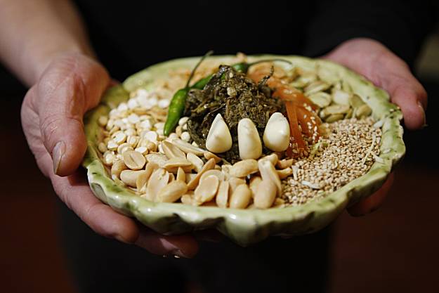 Burmese tea leaf tradition lives on