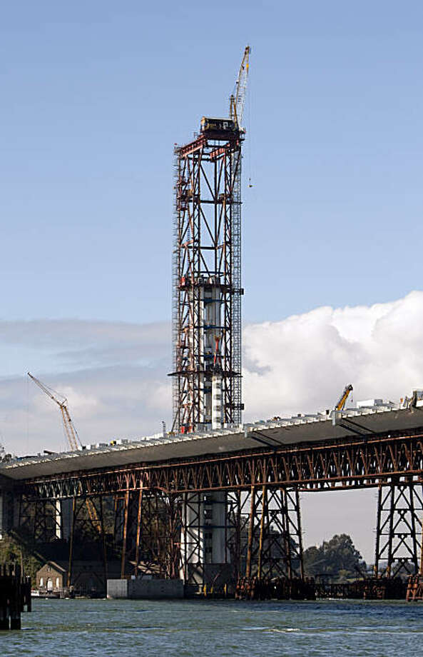 Bay Bridge suspension tower's 4th piece of 5 rising - SFGate
