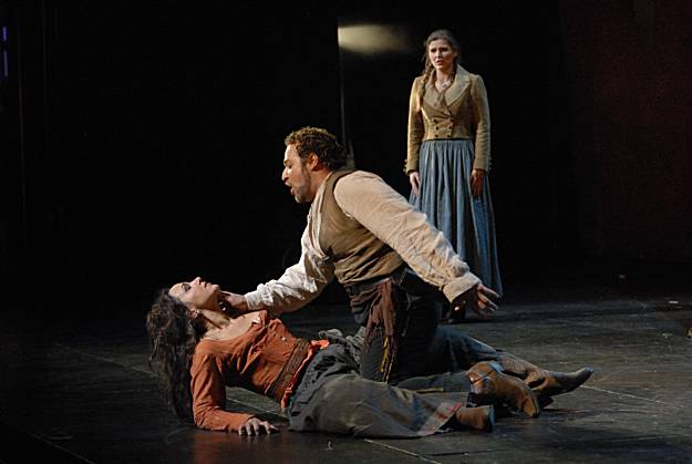 'Carmen in 3D' review: Enchanting and lively