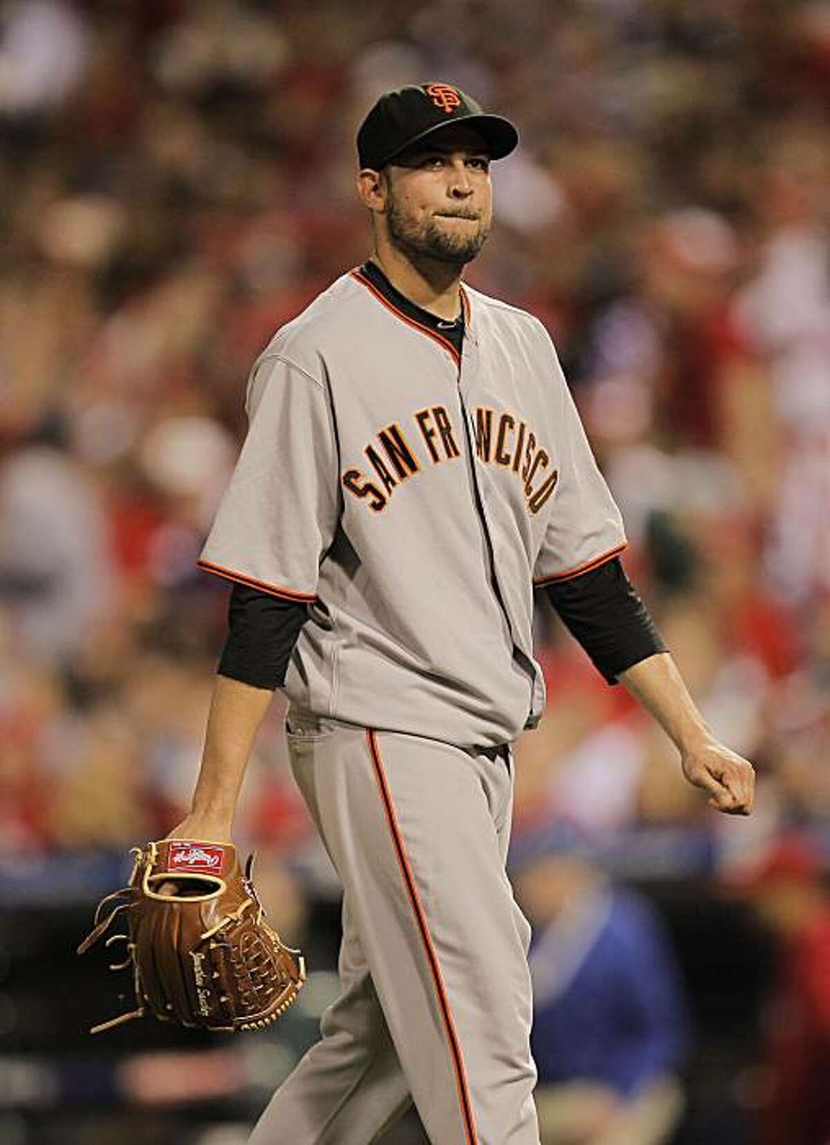 SF Giants sign deals with Cody Ross, Jonathan Sanchez