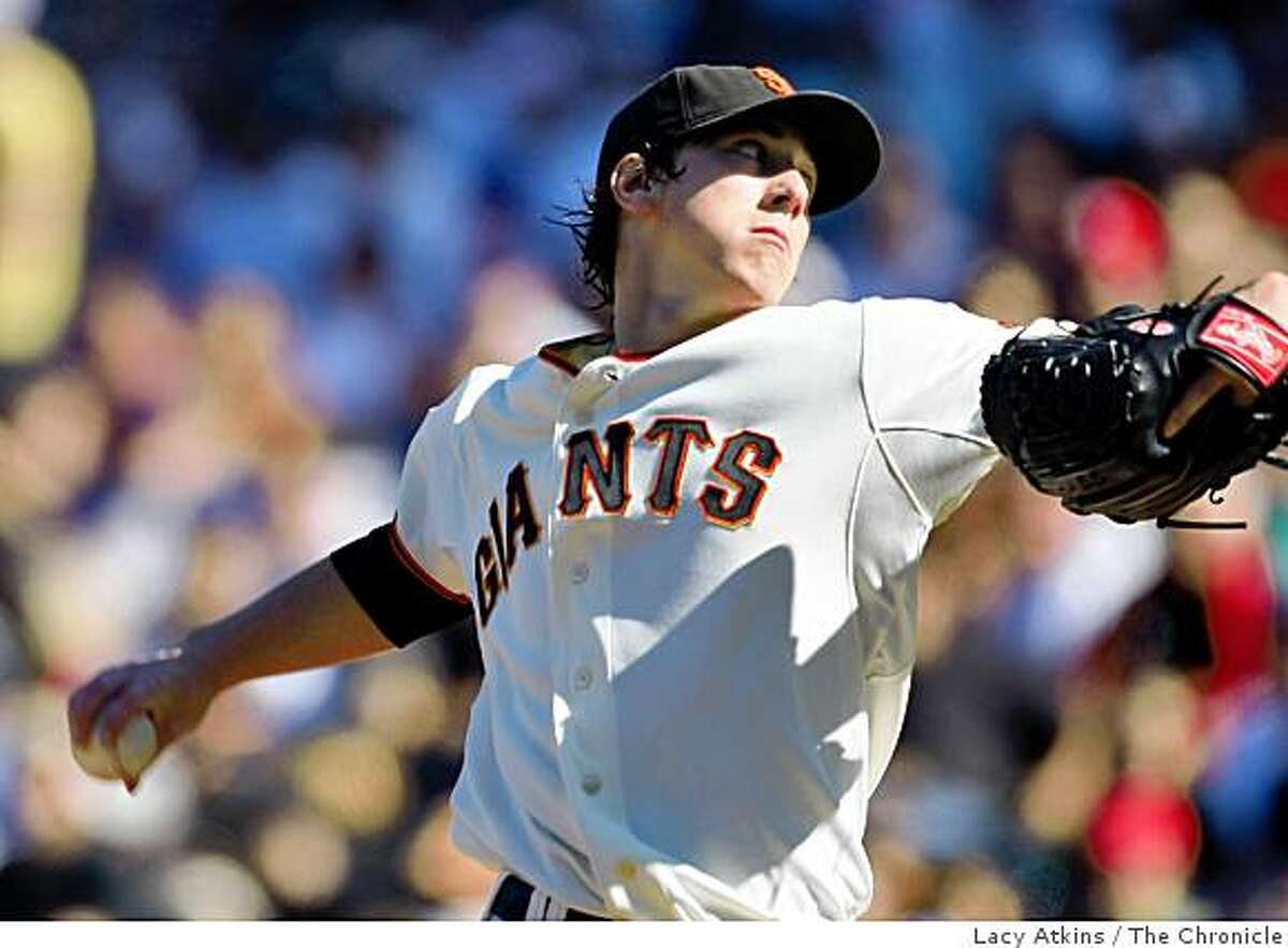 Giants' Lincecum wins Cy Young Award