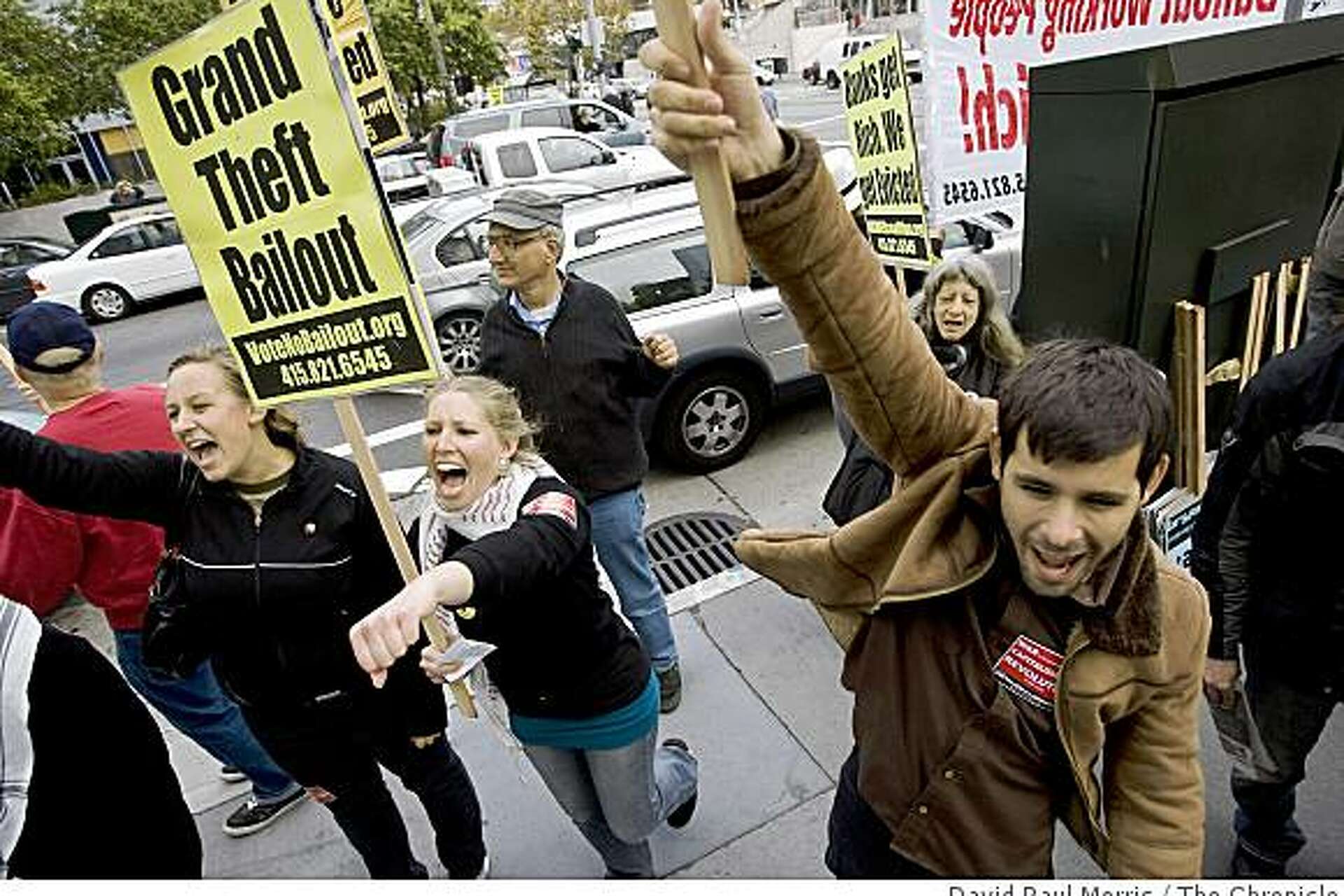 Bankers' meeting picketed