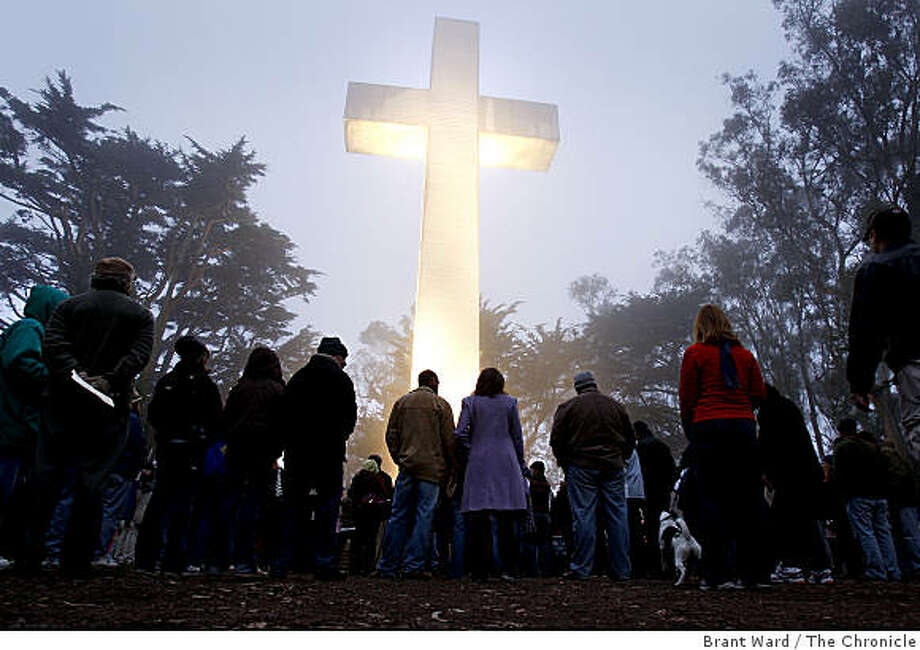 Sunrise Easter service celebrates renewal - SFGate