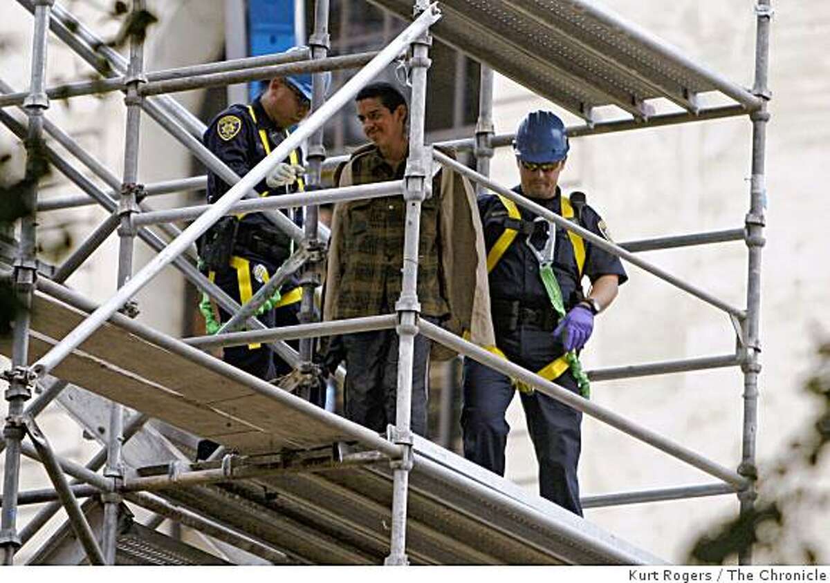 Berkeley tree-sitters finally down to earth