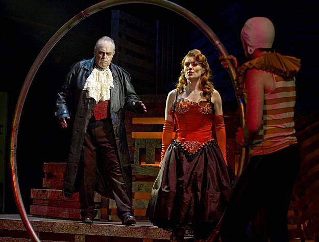 'Orphée' by Philip Glass review: triumphant