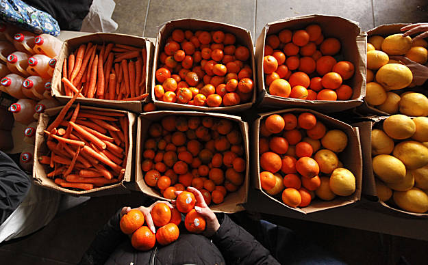 Free healthy food for families at Bay Area schools