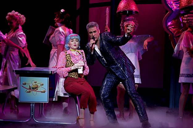 Theater review: 'Grease'