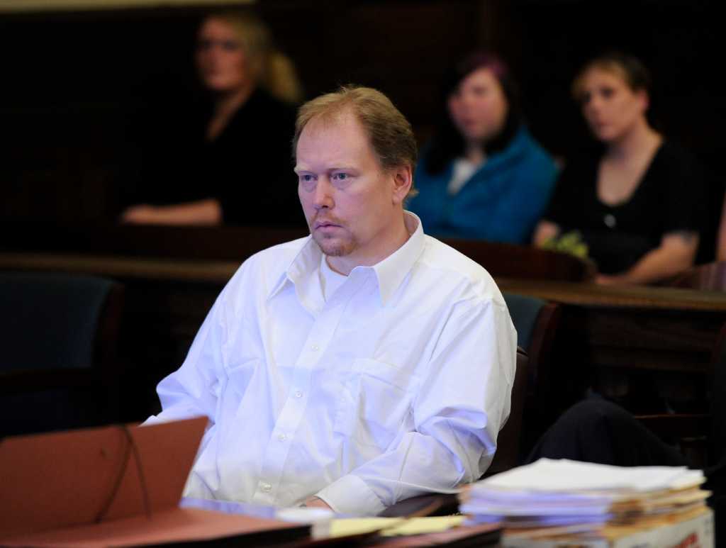 Mott's mother: My son killed her