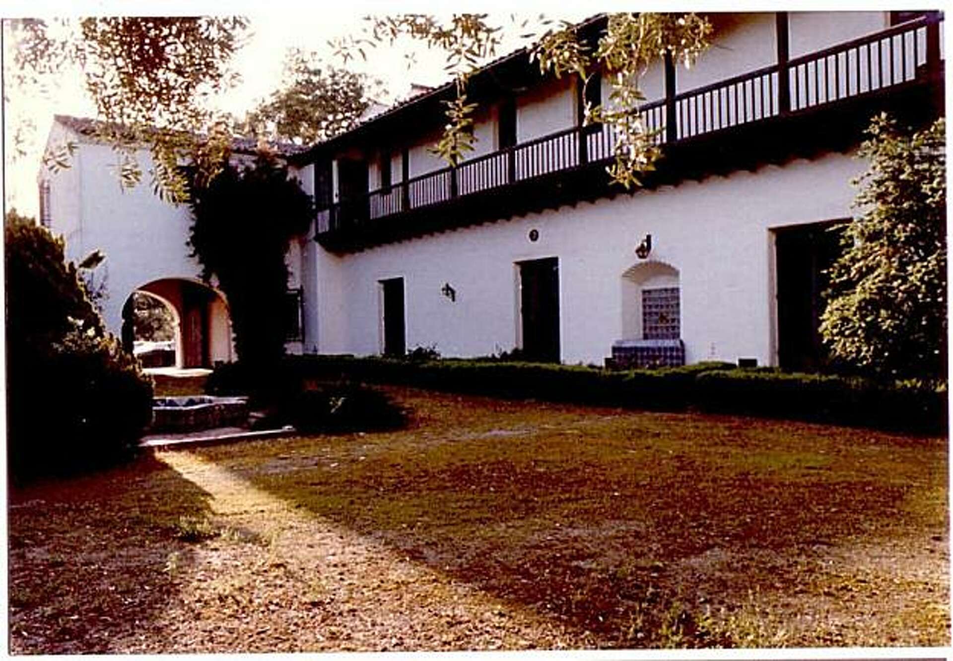 Steve Jobs' historic Woodside mansion is torn down