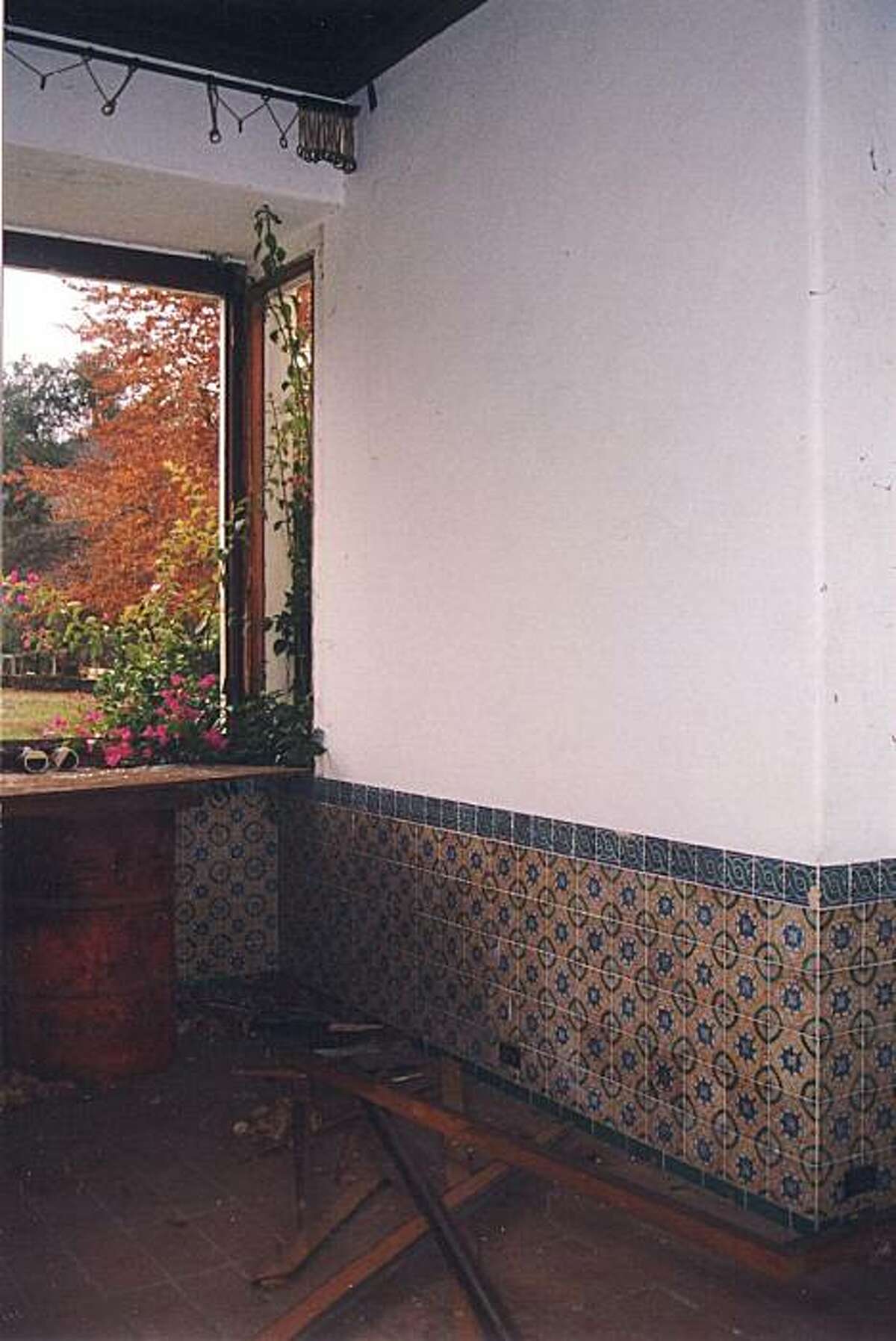 Steve Jobs' historic Woodside mansion is torn down