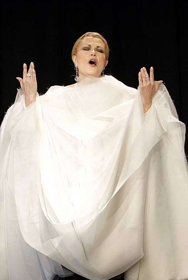 June Anderson Presents Maurizio Galante Haute-Couture S/S 2010 - SFGate