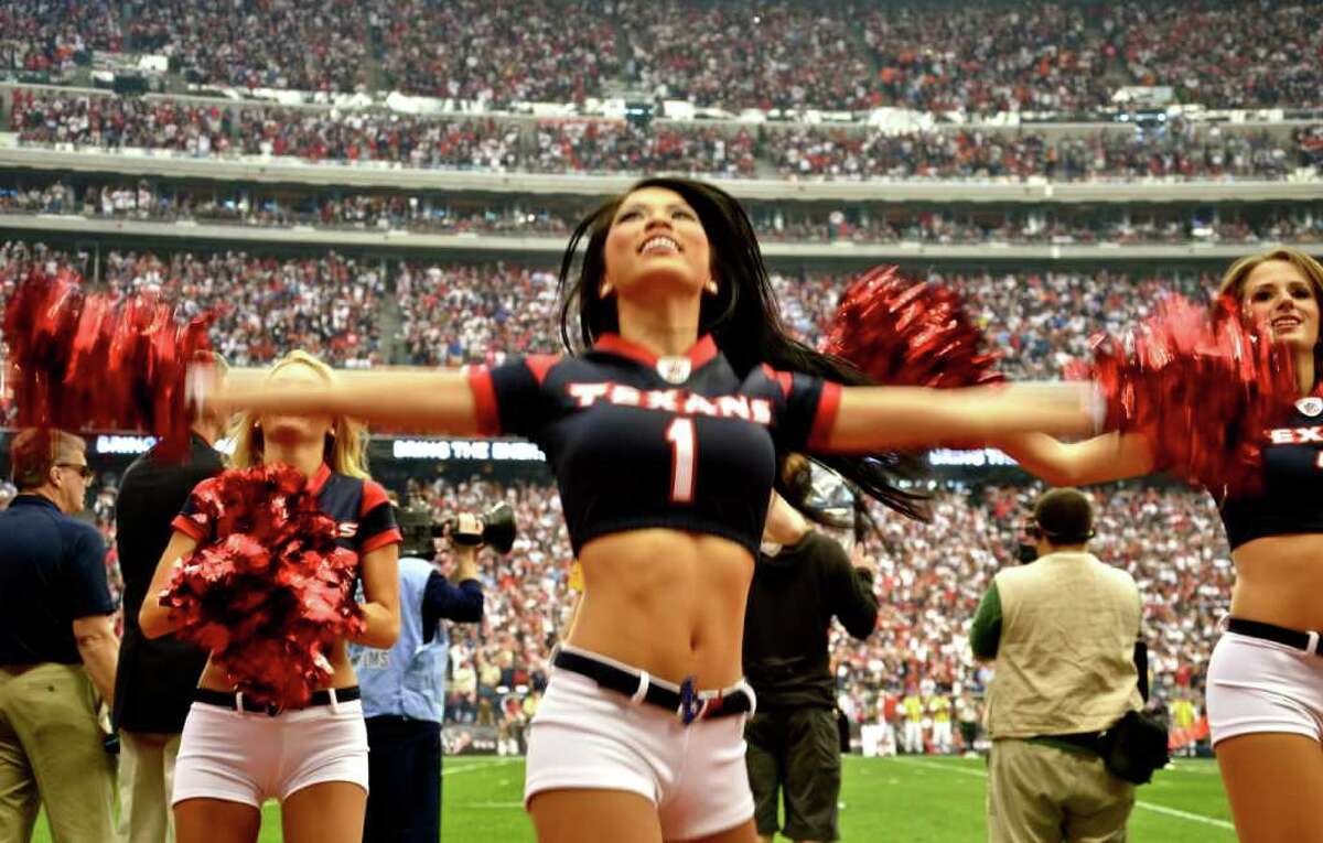 Texans cheerleaders hardest-working fans