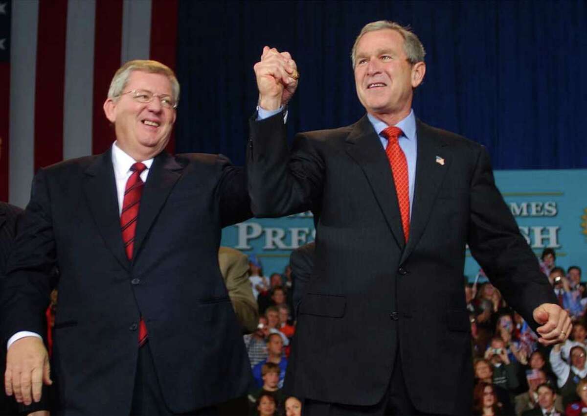 Ex-South Dakota governor Bill Janklow dies