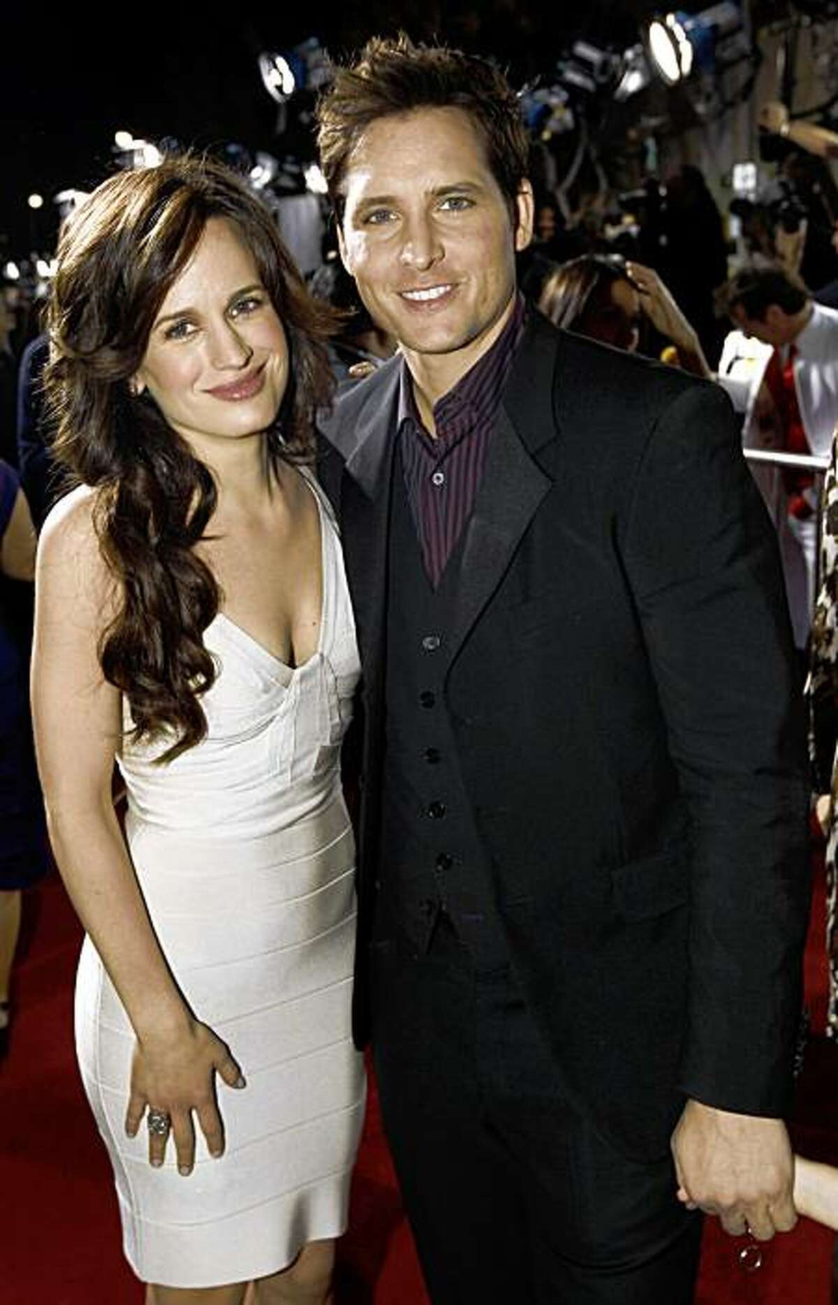 Movie premieres: 'The Twilight Saga: New Moon,' 'The Blind Side'