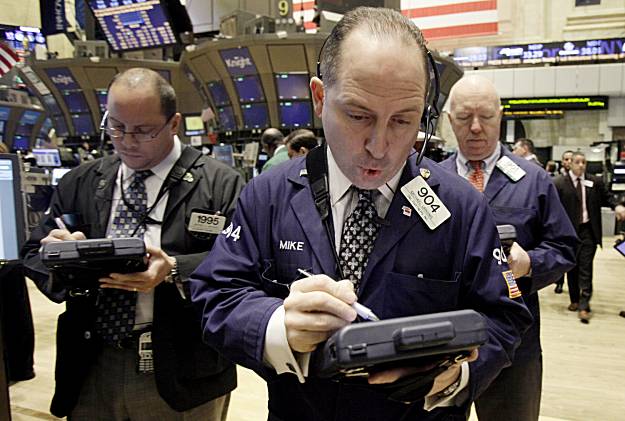 Dow industrials close above 12,000 mark