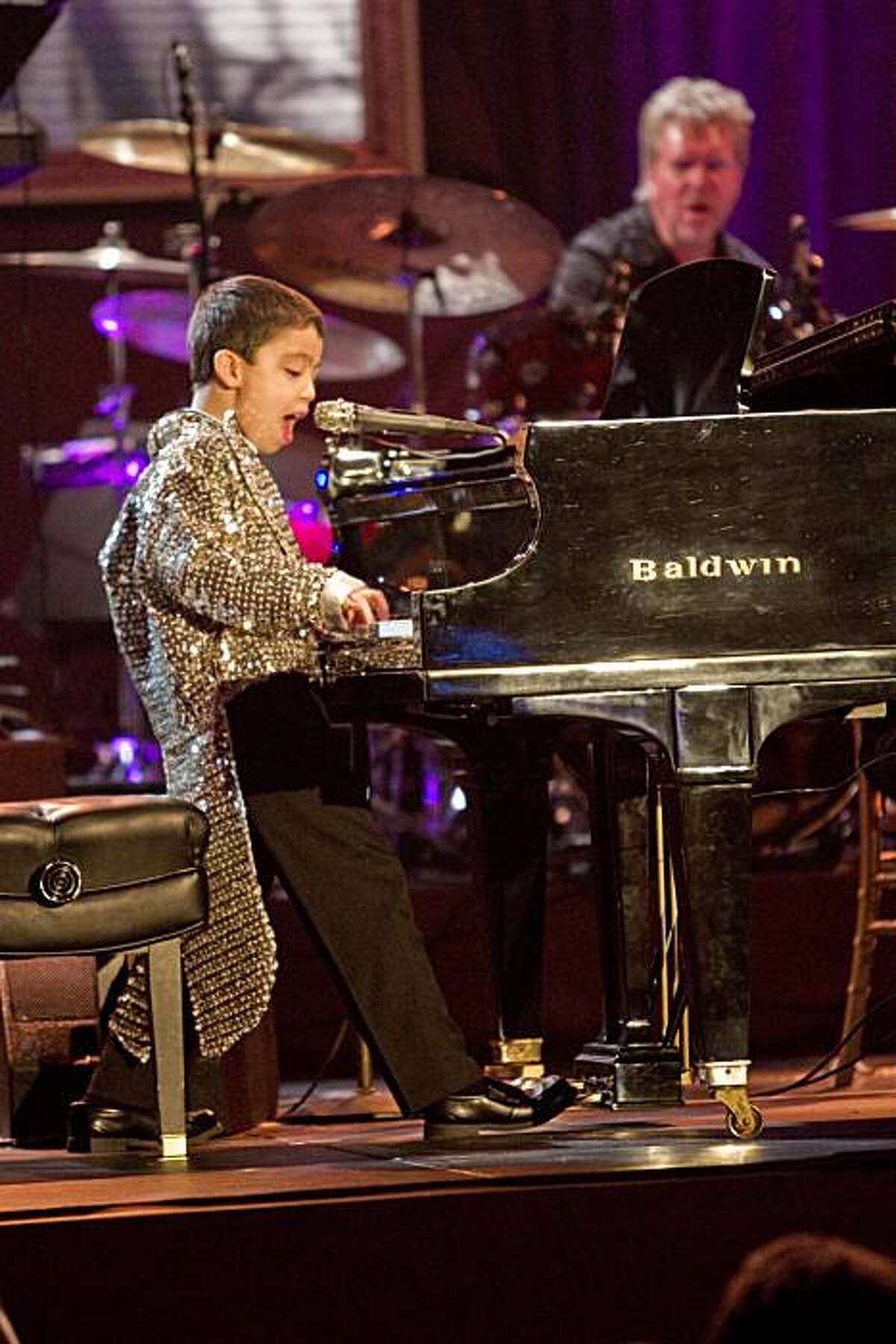Piano prodigy Ethan Bortnick brings tour to S.F.