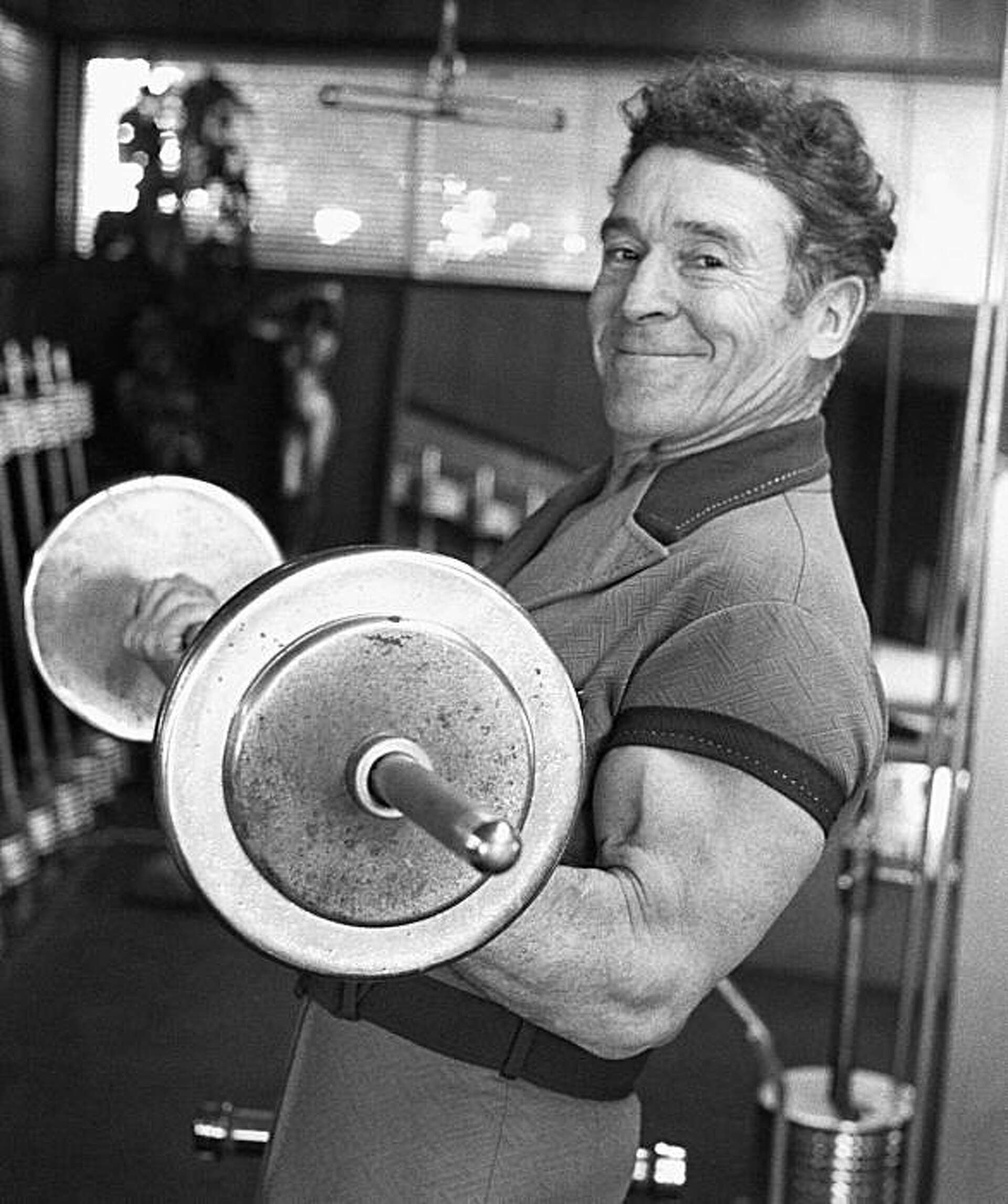 Jack LaLanne, fitness pioneer, dies at 96
