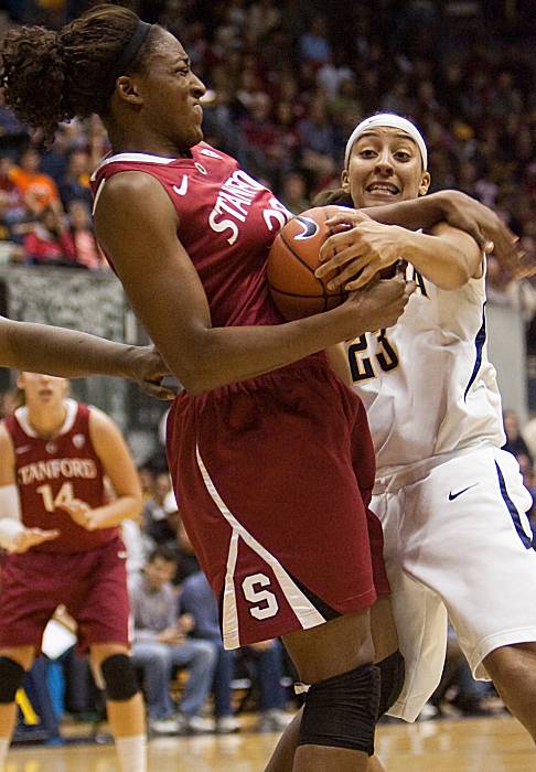 Stanford women stay hot, clobber Cal 78-45