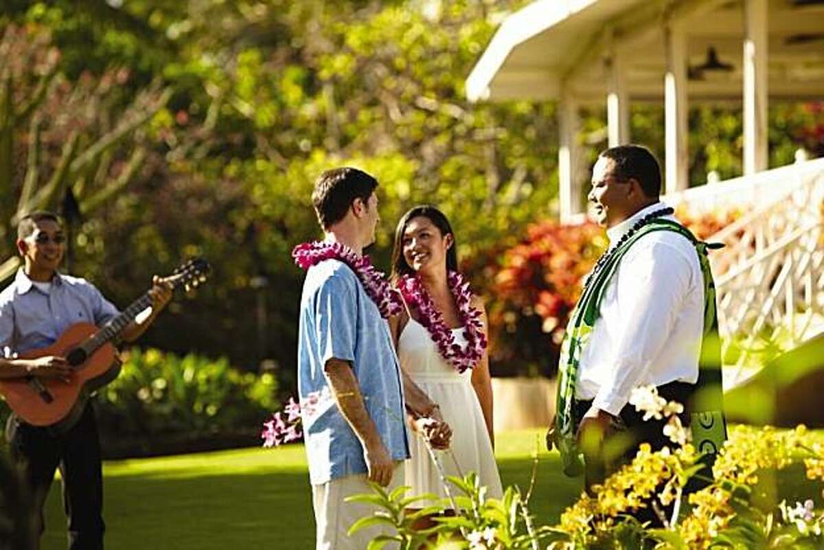 Island weddings: Best spots for tying the knot in Hawaii