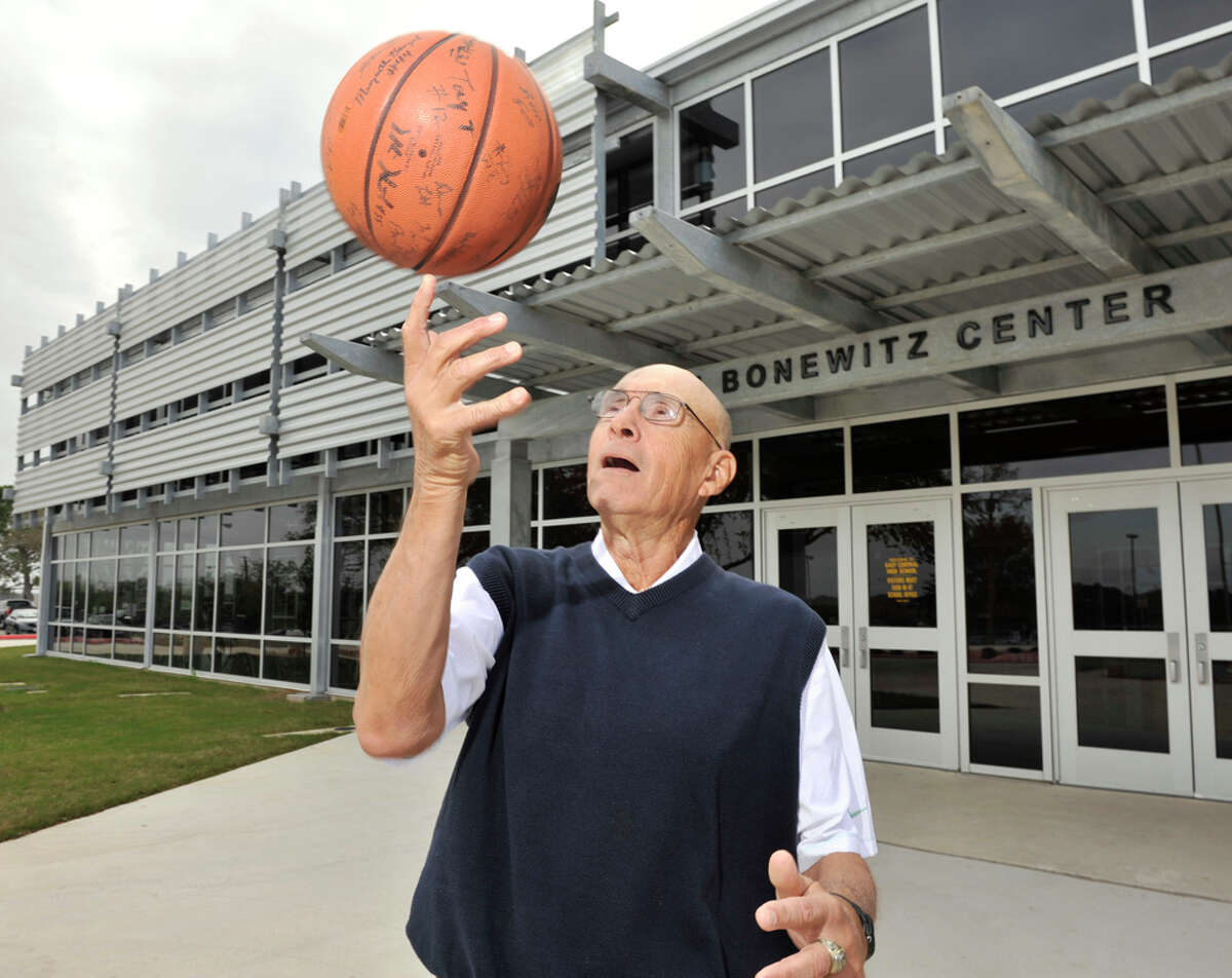 Bonewitz's frenetic style made East Central a power