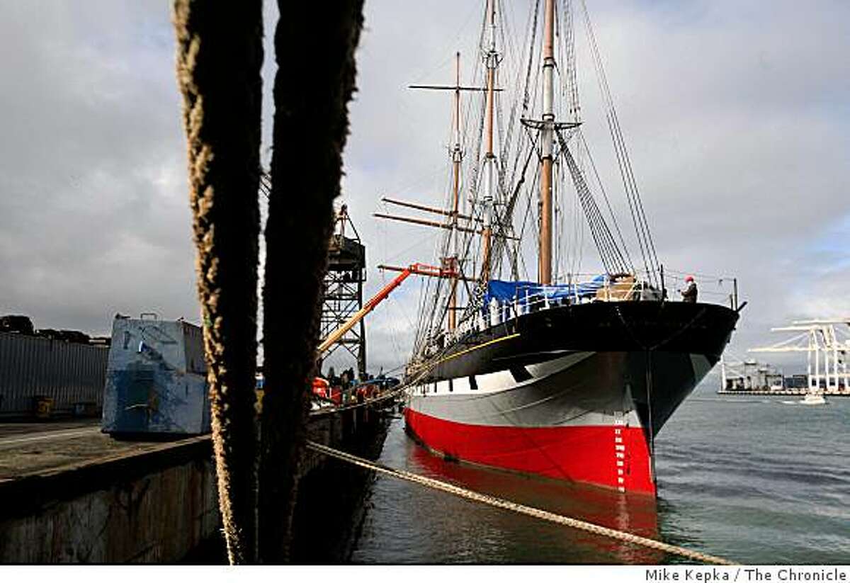 Working on a classic - sailing ship Balclutha