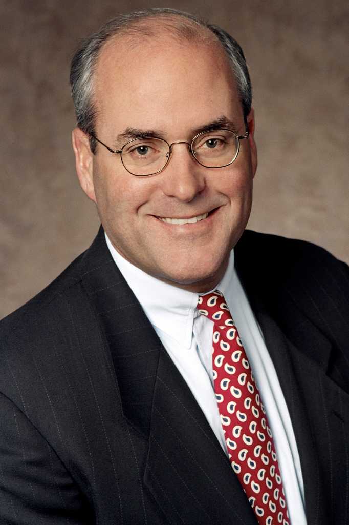 New Canaan man chairs Kelley Drye & Warren law firm