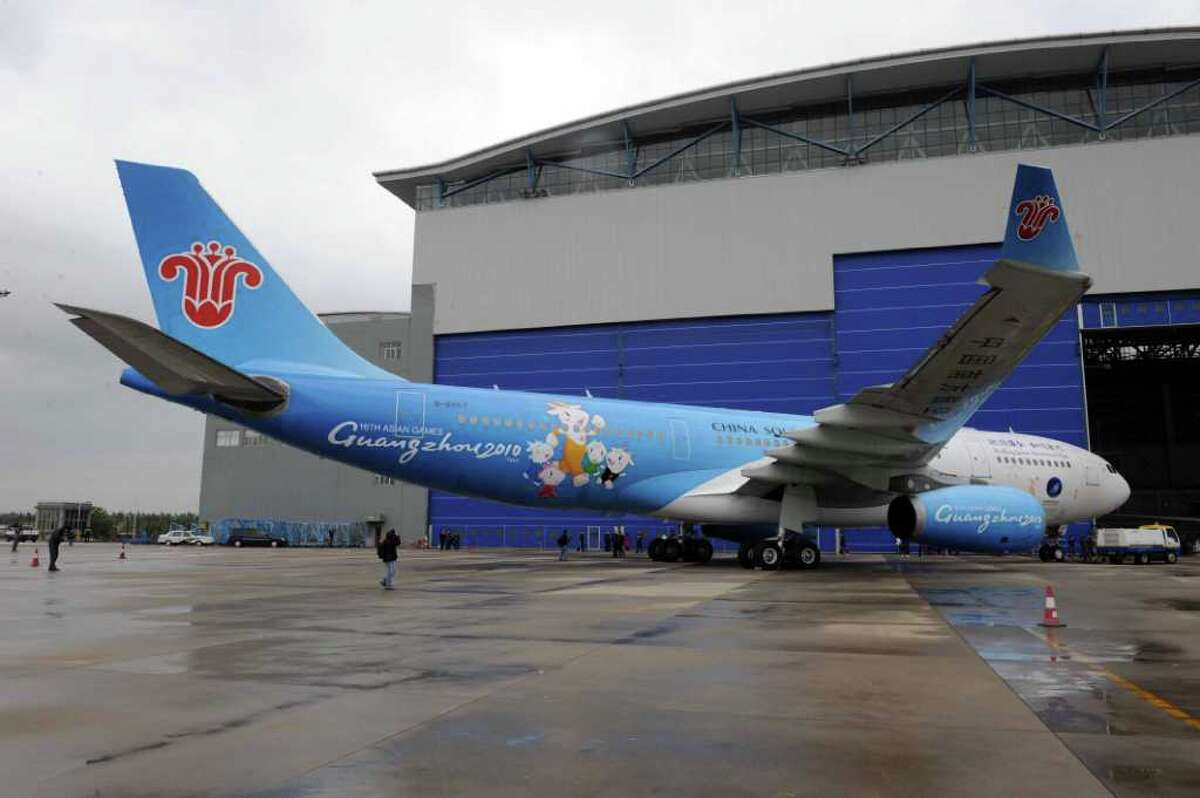 Alaska Airlines launches fifth Disney-themed jet