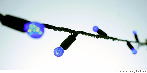 Blue light / LED technology to save the bright holiday display