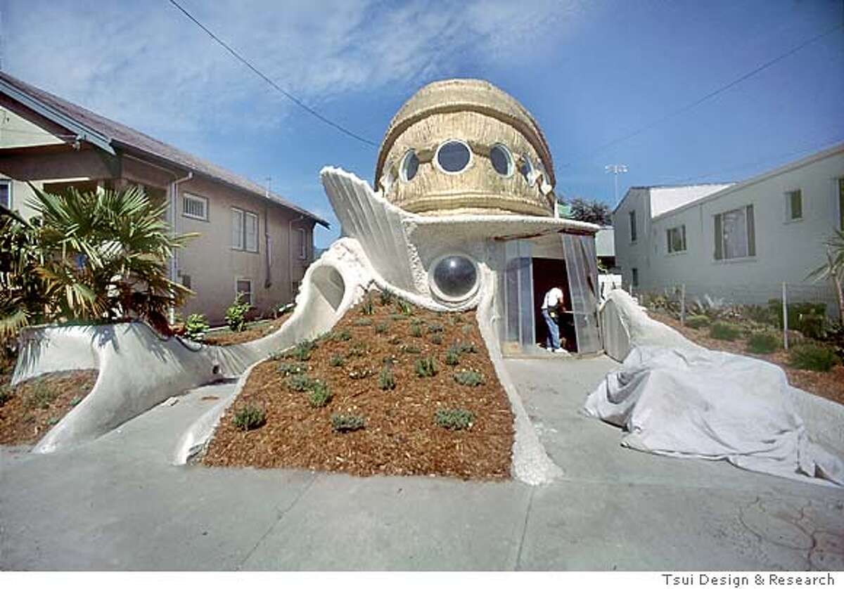 PROFILE / 'Modermalism's' Worst Enemy / Architect Eugene Tsui's grandiose vision exemplifies ...