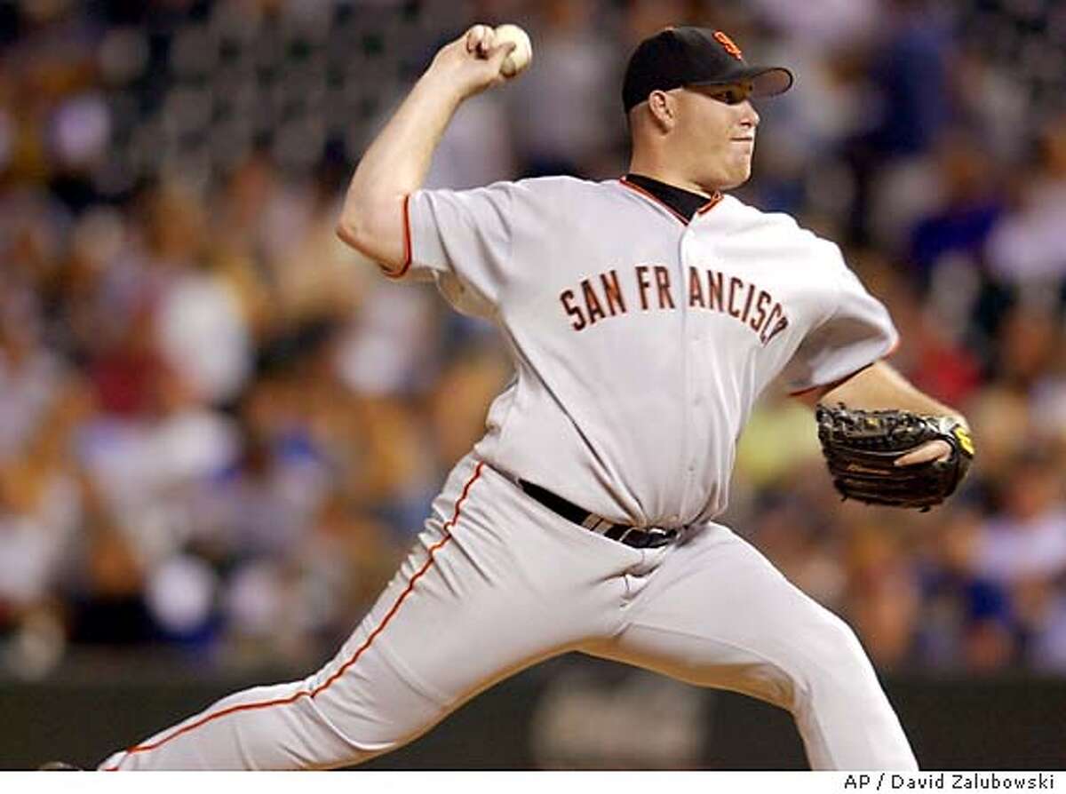 Giants' Ponson finds Coors to his liking
