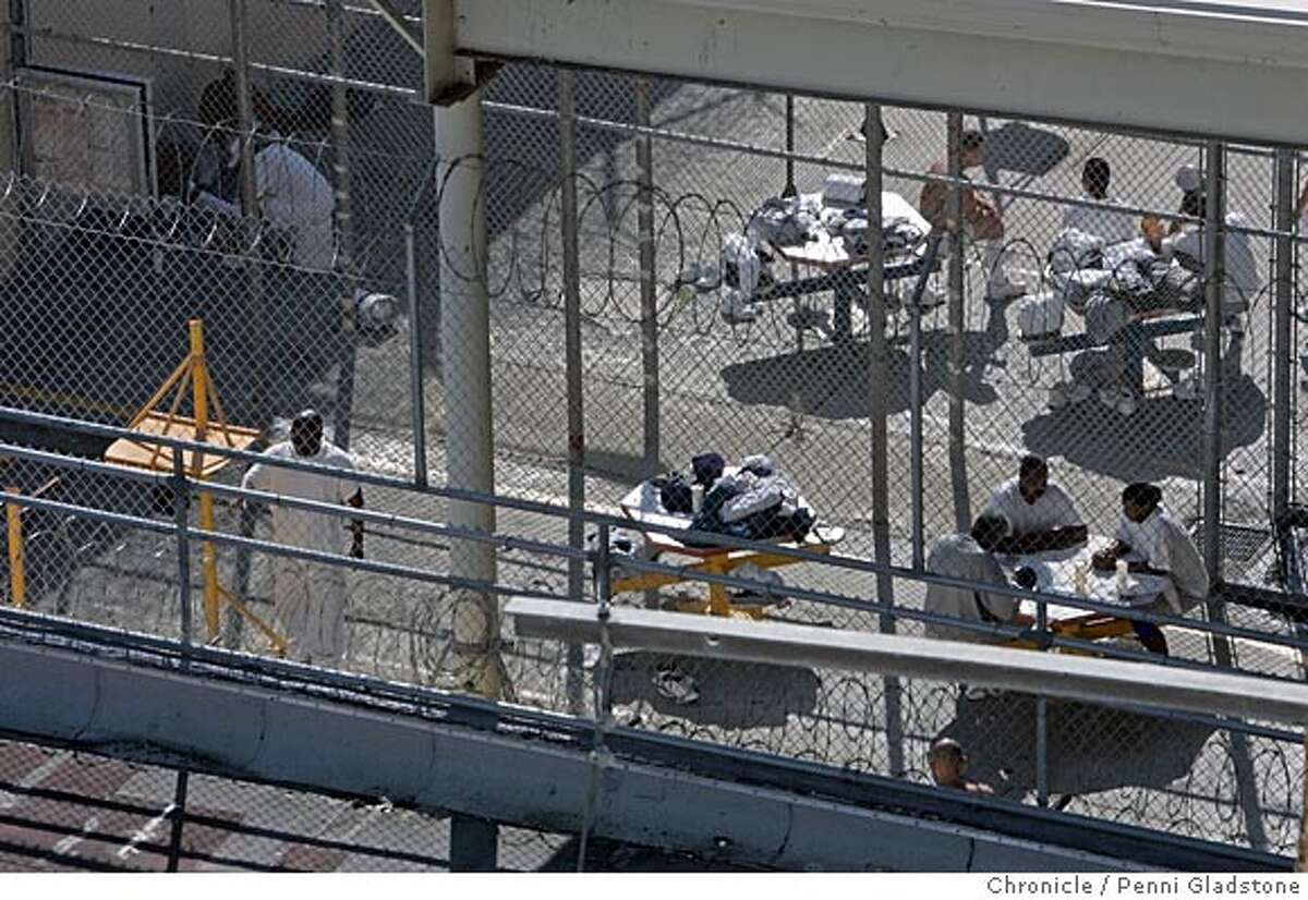 INSIDE DEATH ROW / At San Quentin, 647 condemned killers wait to die in ...