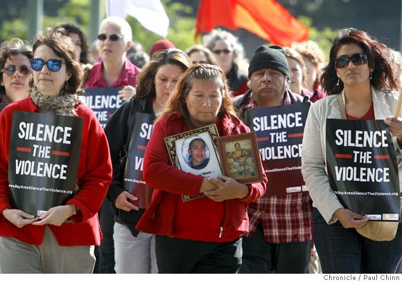MOURNING FAMILIES MARCH FOR THE DEAD / RALLY OF REMEMBRANCE: Relatives ...