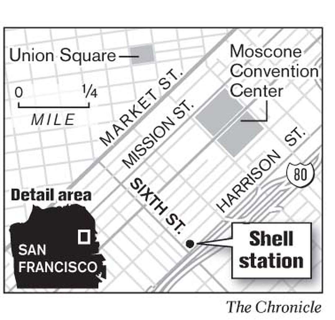 Dealer prices gas over $4 in protest / He says tactics used by Shell ...