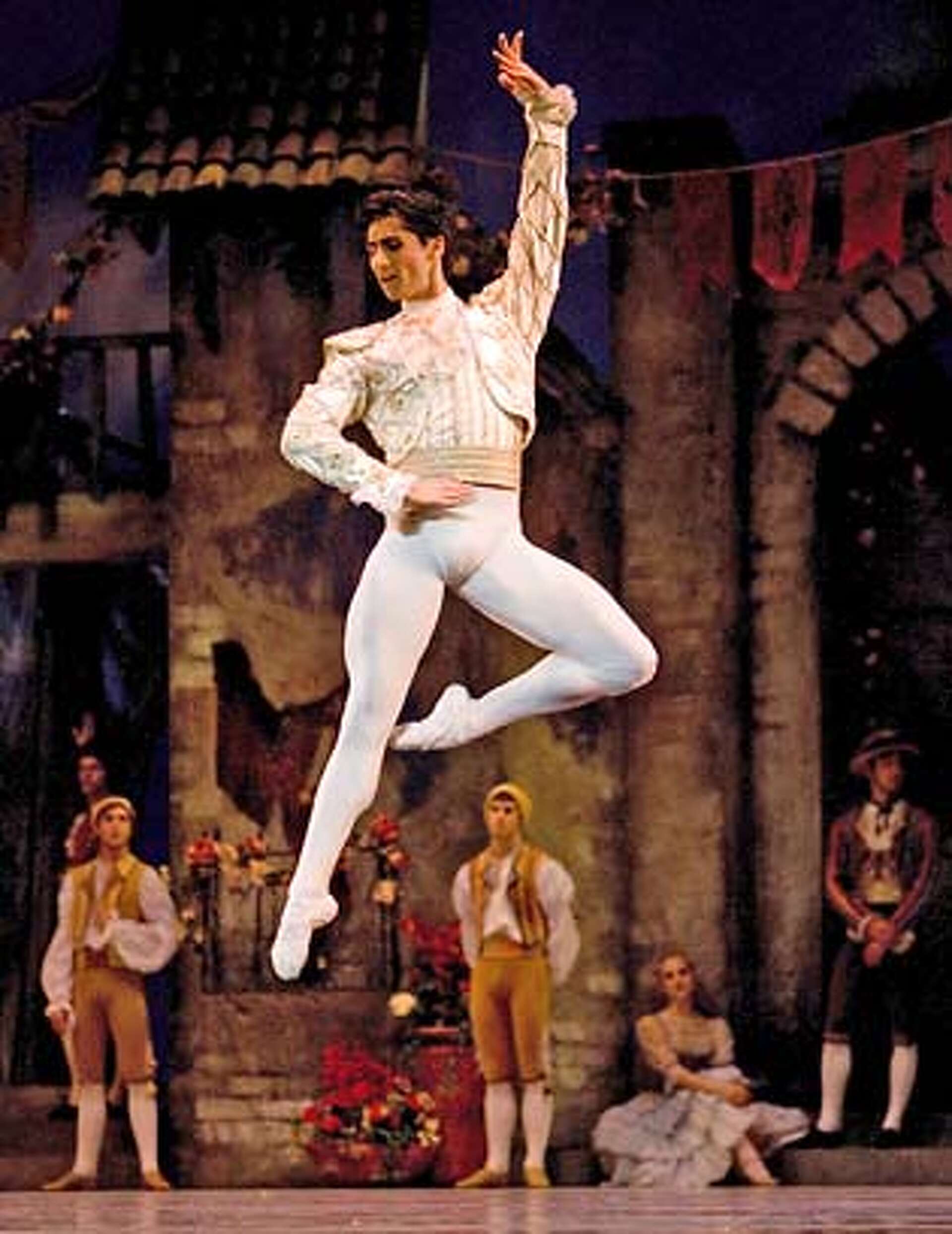 Romance comes into full bloom in S.F. Ballet's 'Don Quixote'