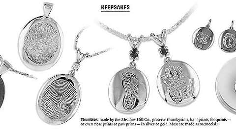 KEEPSAKES / Thumbprint charms remind wearers of loved ones