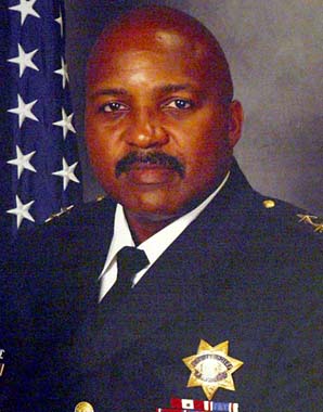 Acting chief shuffles SFPD command / Official briefly charged in ...
