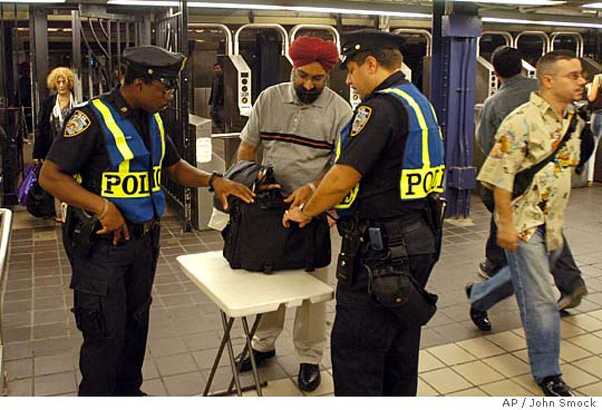 3rd suspect in custody in N.Y. subway terror threat case / U.S ...