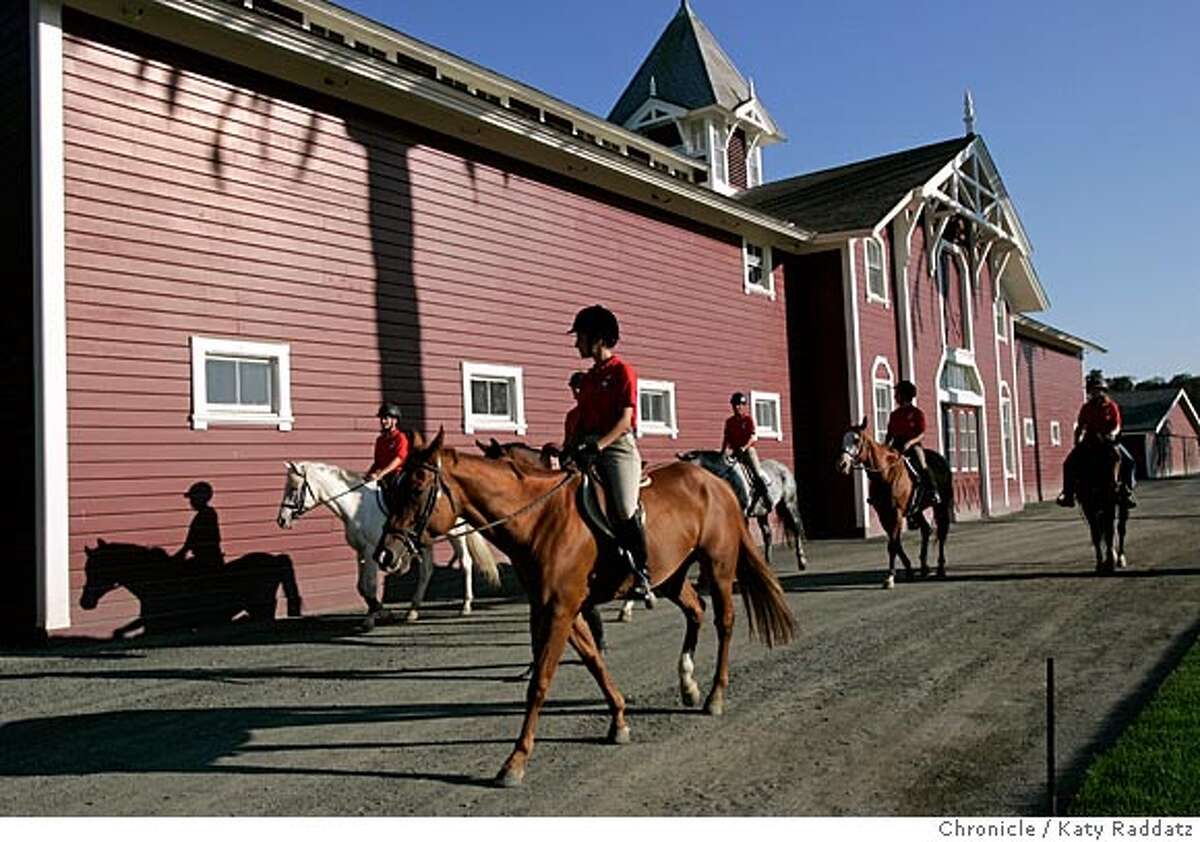 Red Barn reinvigorated / Daylong party celebrates refurbished symbol of ...