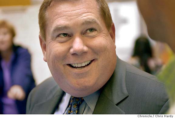 Banking on a hero / Tim Hanlon led Wells Fargo into the unknown ...