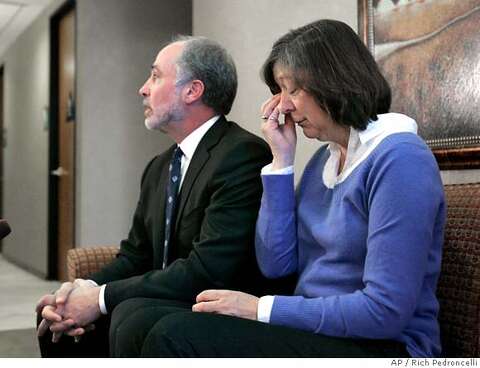 No charges in radio contest death / Woman died of water intoxication in ...