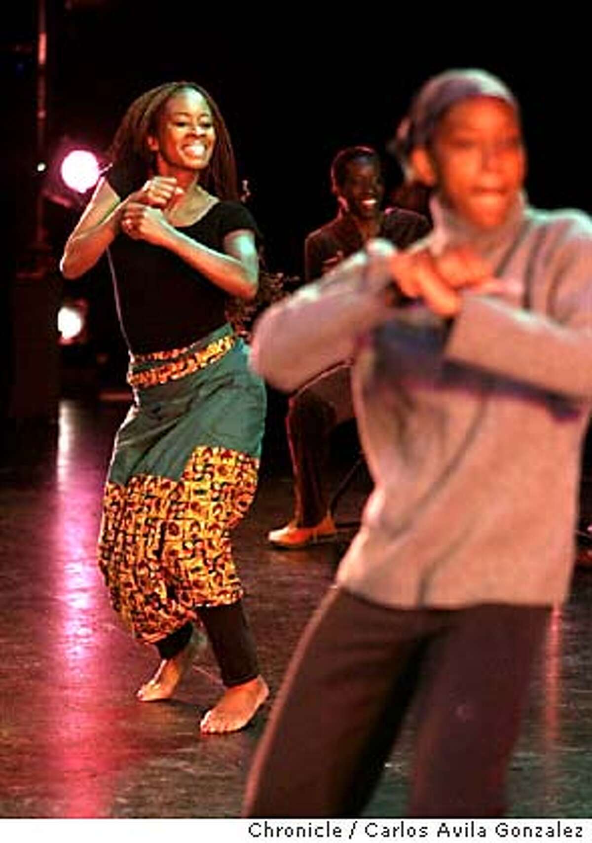 Eternal dance / Ethnic festival to honor legacy of Malonga Casquelourd