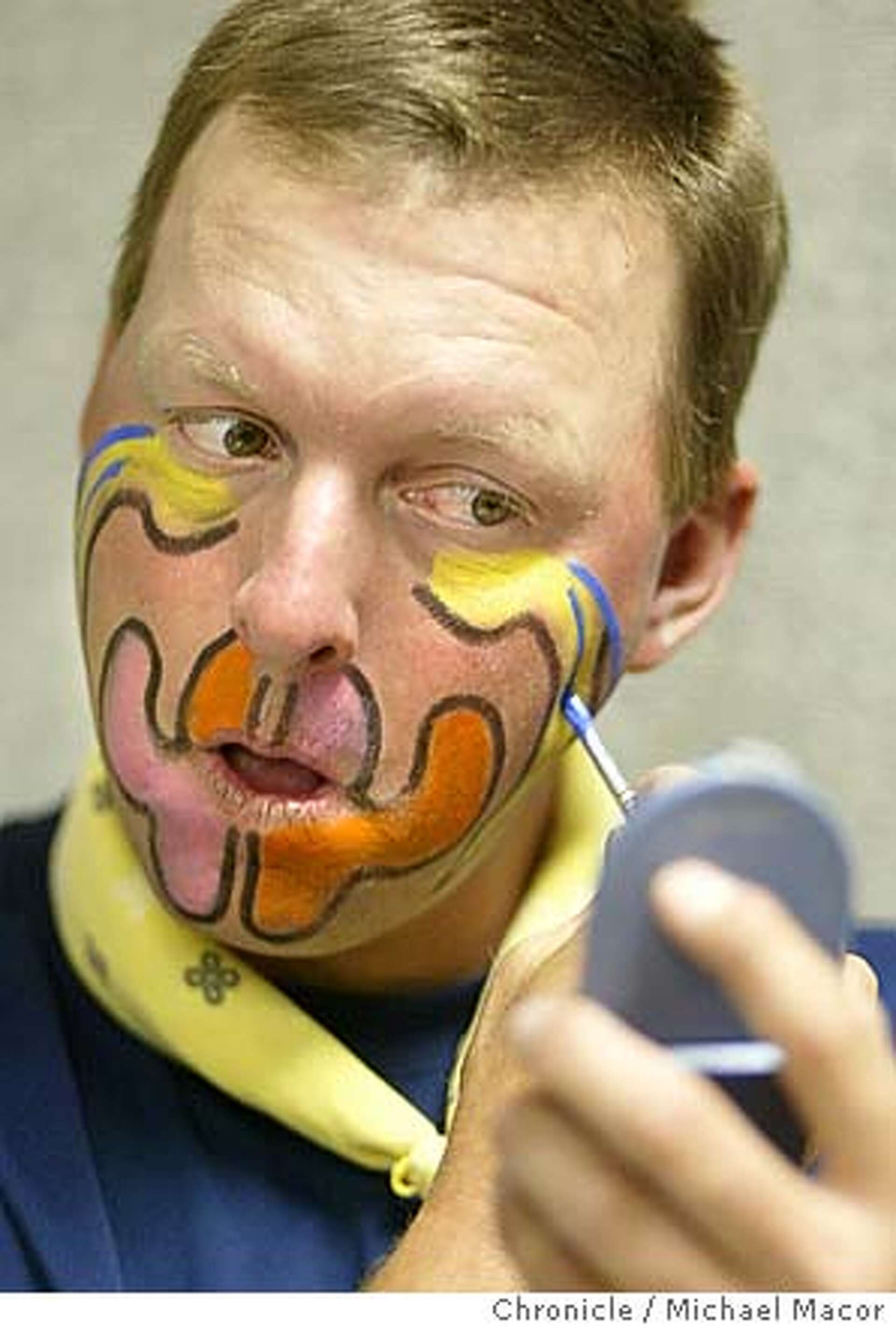 Raging bull fighter / East Bay native Joe Baumgartner wrangles with ...