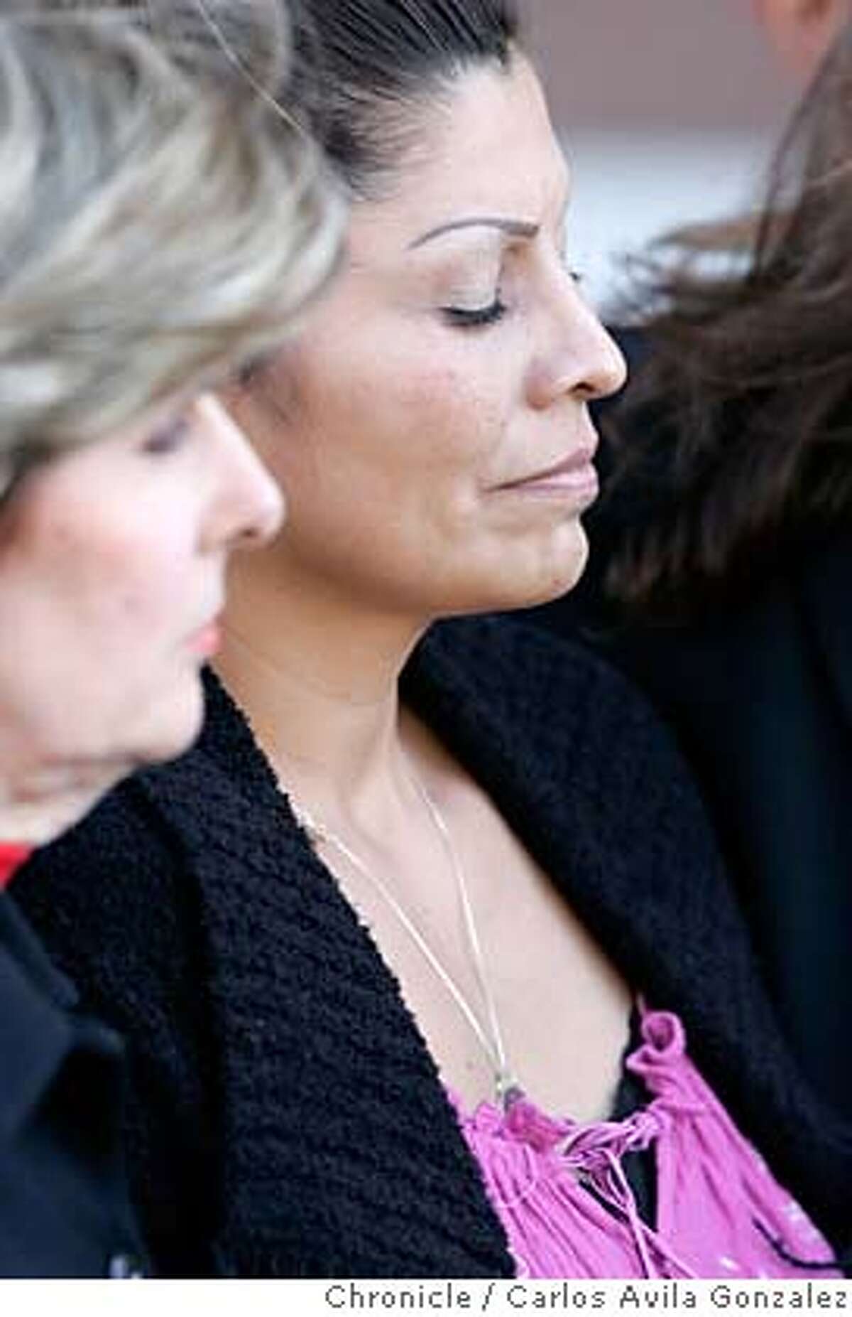 2 guilty in 2nd degree in Araujo slaying / Jury deadlocks on 3rd ...